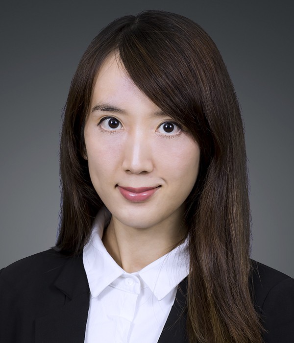 Ms. Kwong Yee Yan Crystal 鄺爾欣女士 - Department of Humanities, Language ...